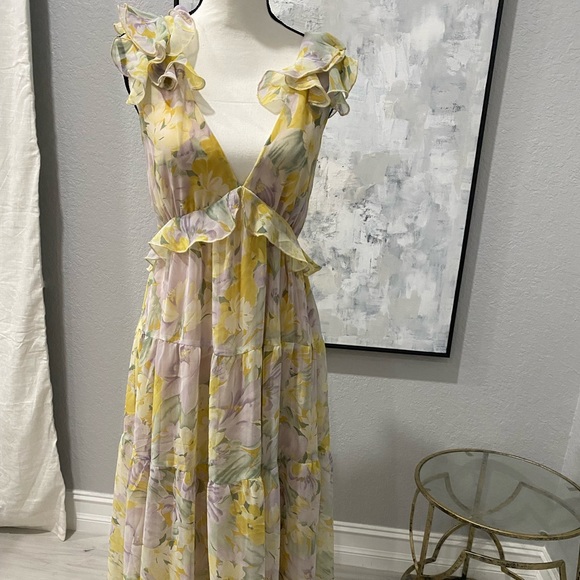 Dresses | Pastel Yellow Floral Open Back Maxi Dress | Poshmark